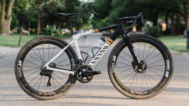 Bikes of Unbound: Die Profis zeigen ihre Räder für das Rennen | bike-x.de