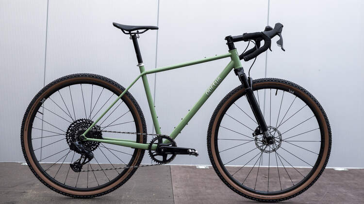 Wunderschne Gravelbike Mit Gepcktrger Bilder