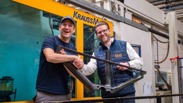 Erster recycelbarer Kunststoff-Fahrradrahmen von igus | bike-x.de