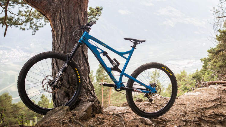 Bionicon rEVO: Enduro mit 27,5 und 27,5 Plussize Größe | bike-x.de