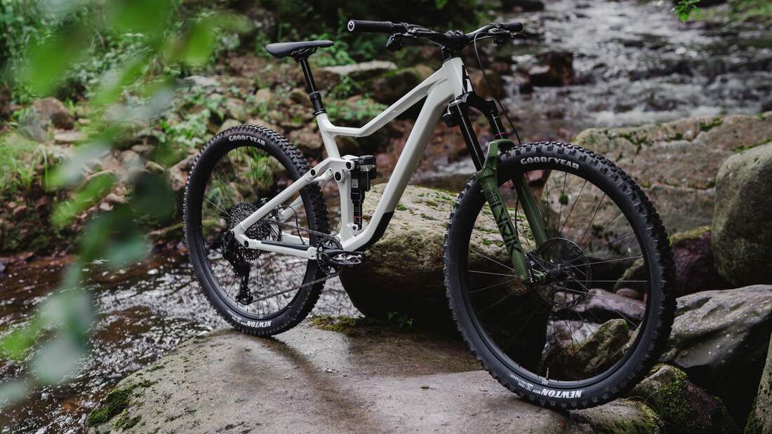 Neues, preiswertes All-Mountain aus Bocholt: Rose Root Miller | bike-x.de