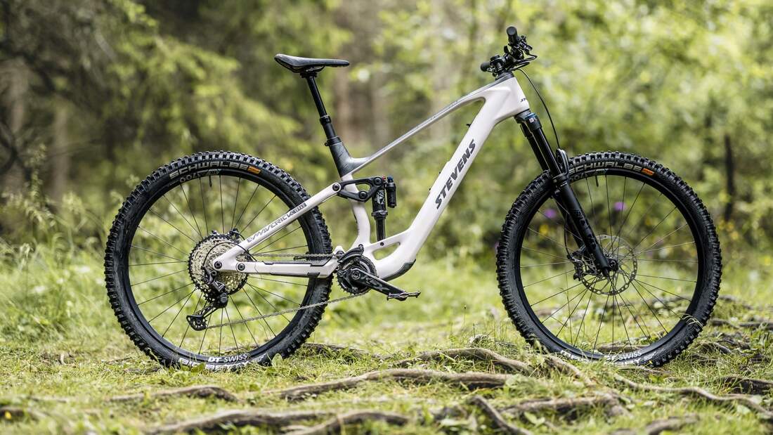 Ab 16,5 Kilo: Stevens E-Maverick Light-E-MTB vorgestellt! | bike-x.de