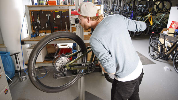 Tipps, wie du dein E-Bike im Winter richtig einlagerst | bike-x.de