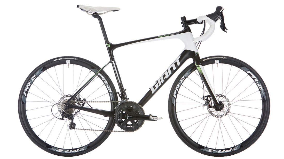 Testbericht: Giant Defy Advance 2 LTD (Modelljahr 2015) | bike-x.de